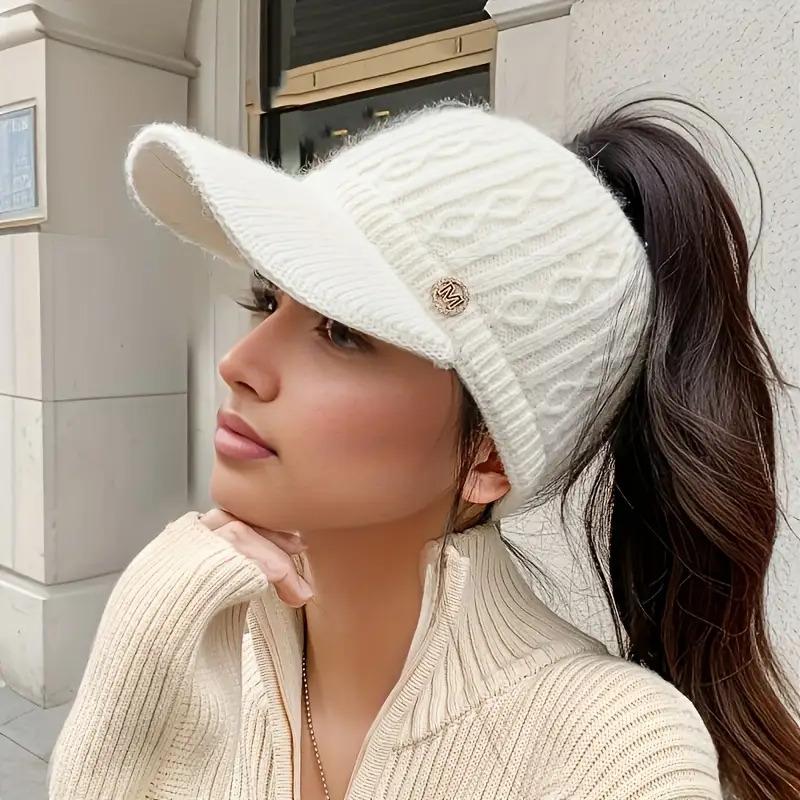 Women's warm knitted baseball cap - Itemmatter